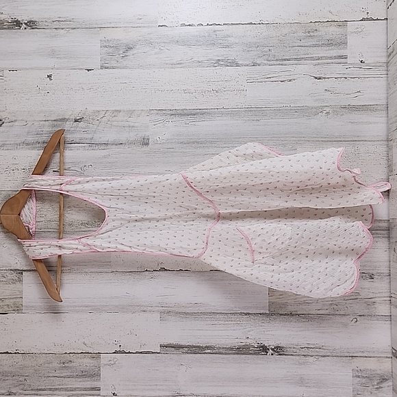 Kitchen | Vintage Adorable Cream Mini Rose Print Cream Apron With ...